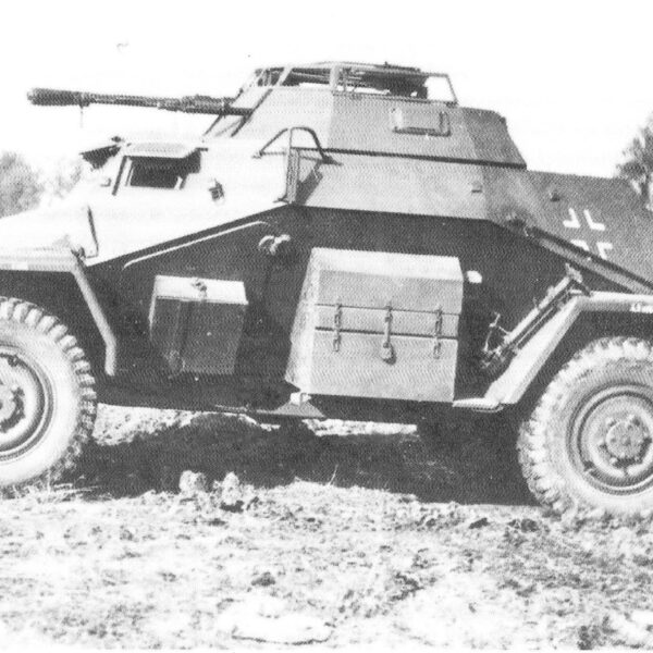 Sd.Kfz. 222 - WARCARS.NET